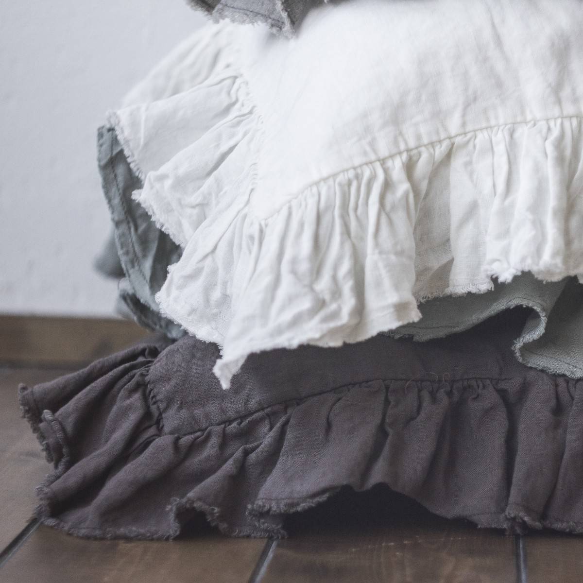 Linen Top with ruffle| Len.Ok